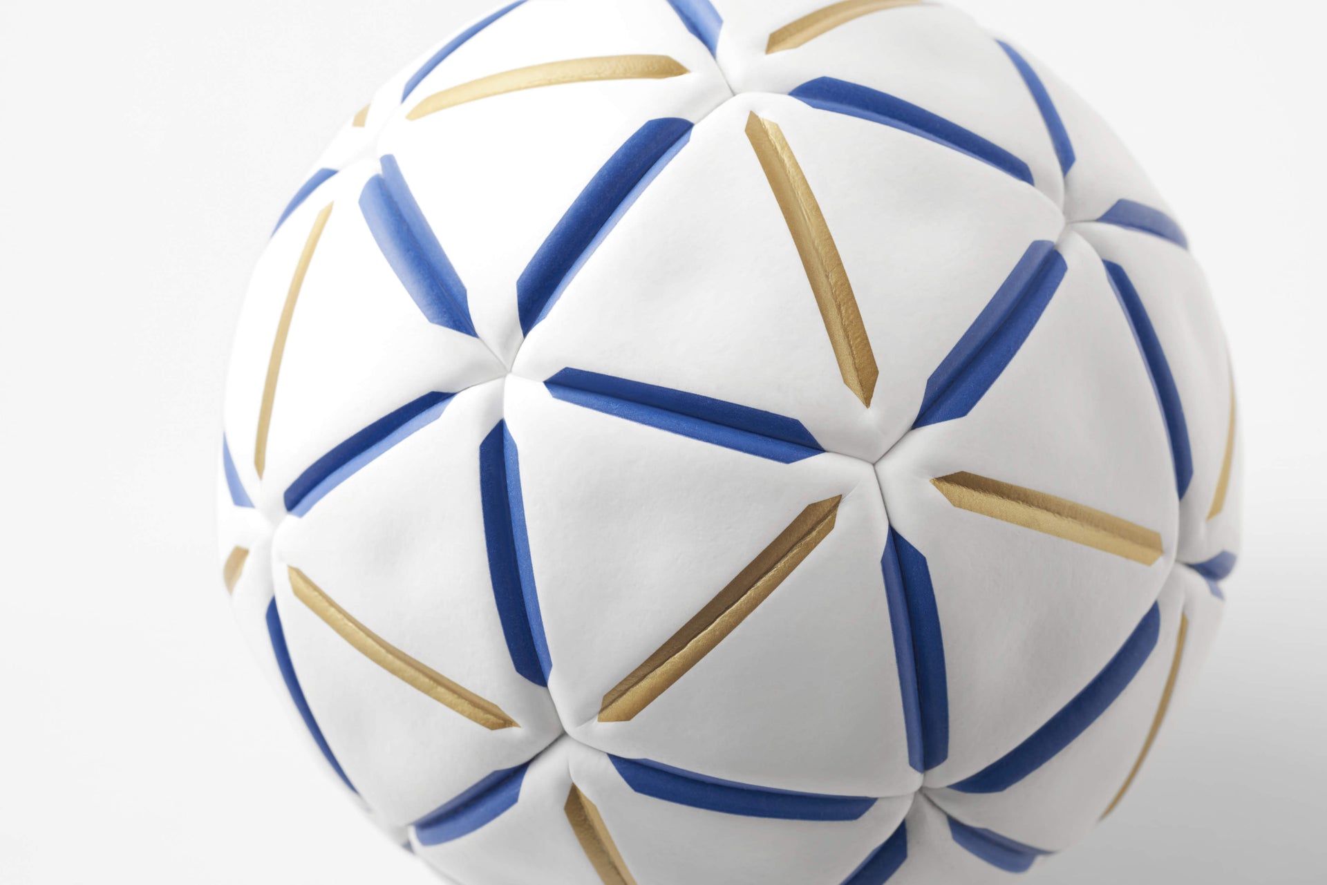 d60 Pro Handball – Molten Australia